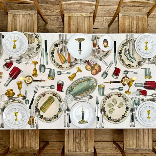 Tablecloths & Runners