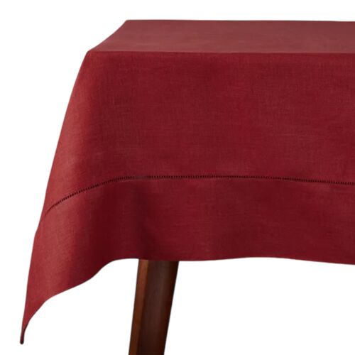 Tablecloths & Runners