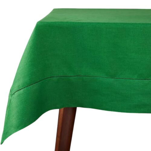 Tablecloths & Runners