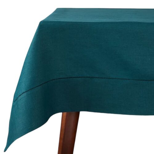 Tablecloths & Runners