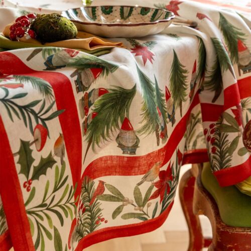 Tablecloths & Runners